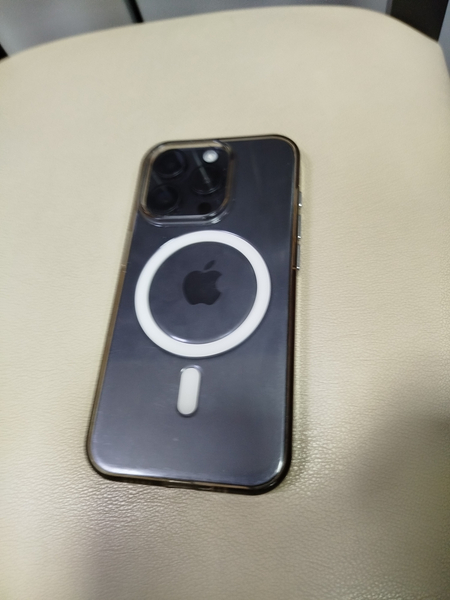 Iphone 15 pro LLA