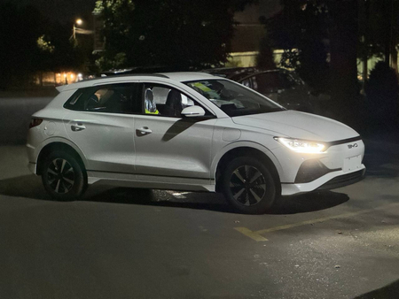 Byd E2 Luxury ARENDA