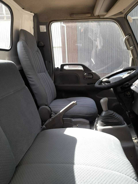 Isuzu Evakuator  sotiladi