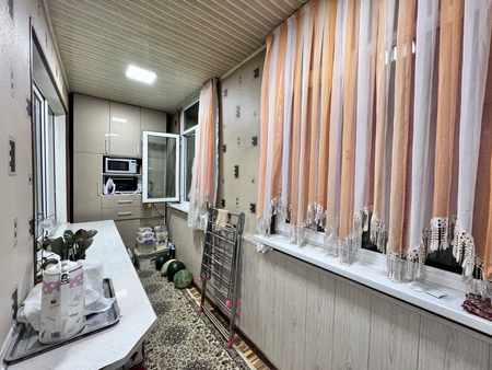 Продам 4 ком юнусабад 11 квартал Мега планет