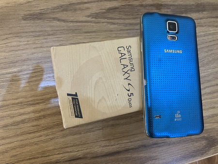 Samsung galaxy S5 duos