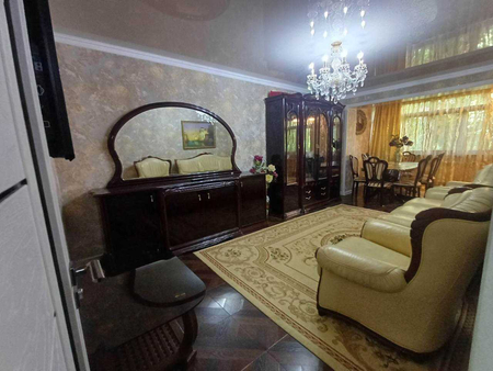 Аренда квартиры на Максим Горький Гост. Саёхат  3Хкомнитная ID:KM342