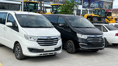 9 kishilik JAC M3 Plus: 2000$ bilan kreditga oling!