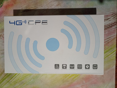 4g wi-fi router sim karta bilan ishlaydi.