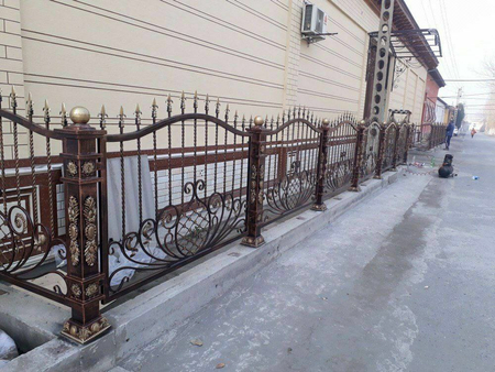 Temir Darvoza Варота Перилла
