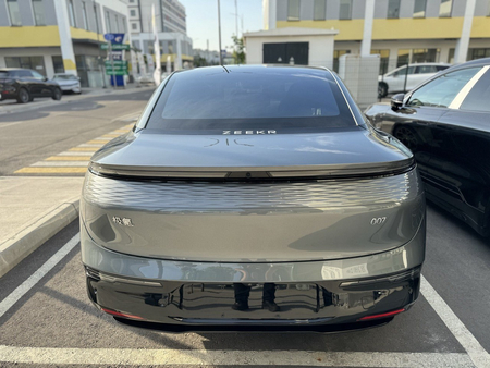Zeekr 007 AWD Smart 2024