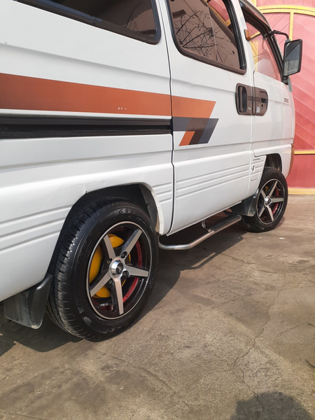 Vossen r13 yangi Diska+Balon