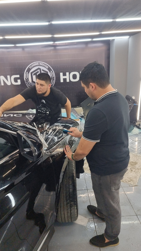 Broneplyonka himoya qoplamasi yangi avtomobil uchun zarur