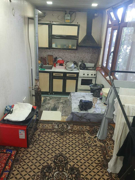 Продается 1 комнатная квартира на 4 этаже в 4 этажке Типография