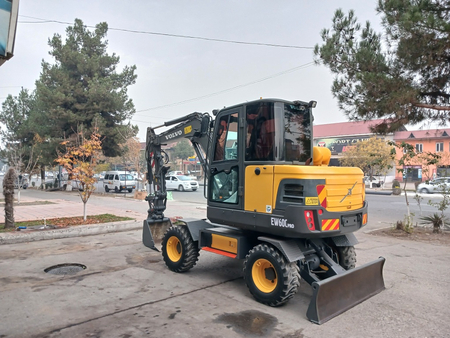 Volvo 60 2014 yil