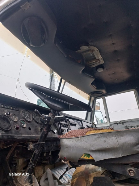 Kamaz zernavoz 11 500 kami bor