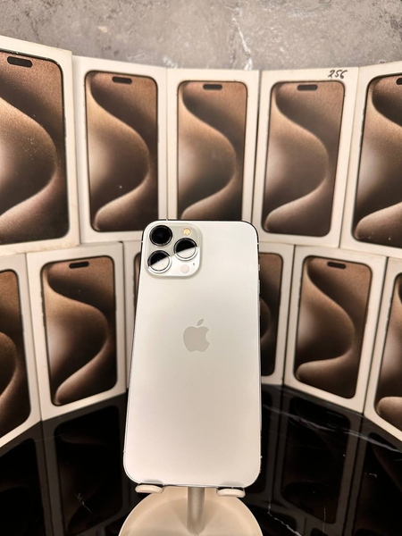 Муддатли туловга Iphone 13 про мах