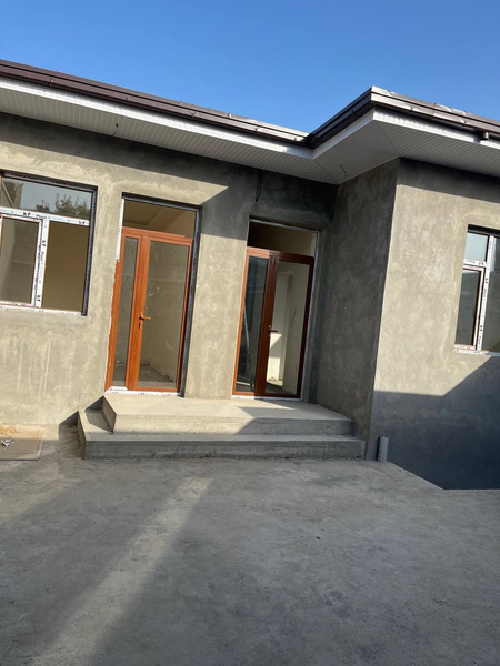 Uy sotiladi nazarbek tekstilda