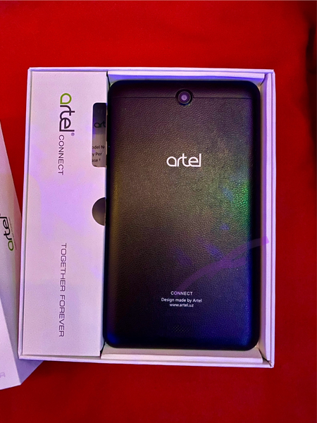 Планшет для детей! Artel! 8 дюймов! Идеальный! Коробка, документы!