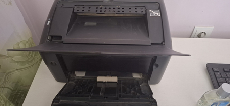 Printer Canon lbp3010b  sotiladi. Xolati yangidek