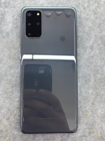 Samsung s20 plus 12+8 256 srochna