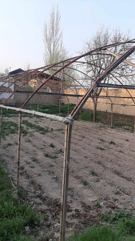 Типлица, парник, иссикхона сотилади 8× 10 м