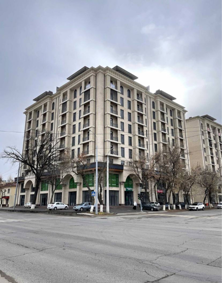 Продаю свою квартиру в новостройке центр города кадастр есть
