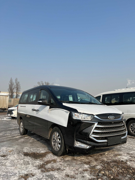 Jac M4 Miniven 2022