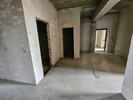 3 xonali 110m² 5-qavat uy sotiladi