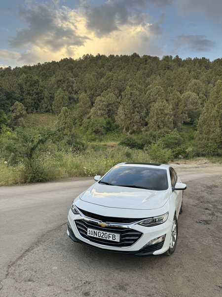 Malibu 2. 2-turbo probeg 62 ming