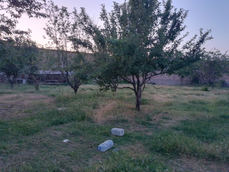 Uchaska yer sotiladi