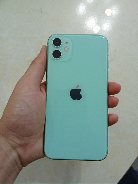 IPhone 11 срочно продается