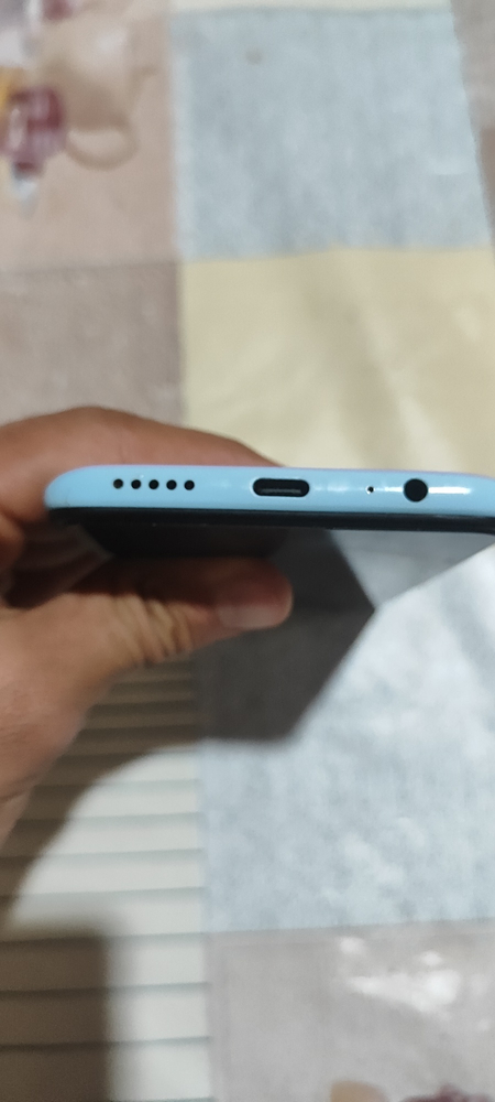 Telefon sotiladi redmi note 9 sastayanasi yaxwi karobkasi bor.