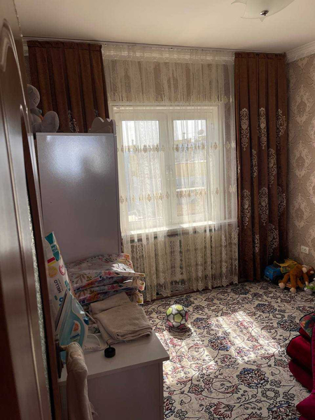 Продам 4х комнатную квартиру на сергели 8а дехкан базар