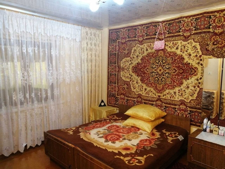 Чирчик город продается дом 12 соток 100 кв/м.
