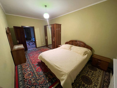 Сдам 2 комнатную квартиру Юнусабат 7 кв
