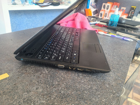 Acer Celeron N3060 rosa arzonga mazza qilib ishlatadigan