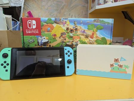 Nintendo switch animal crossing edition