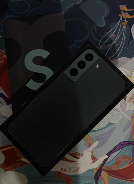 SAMSUNG S22+ / Ideal!