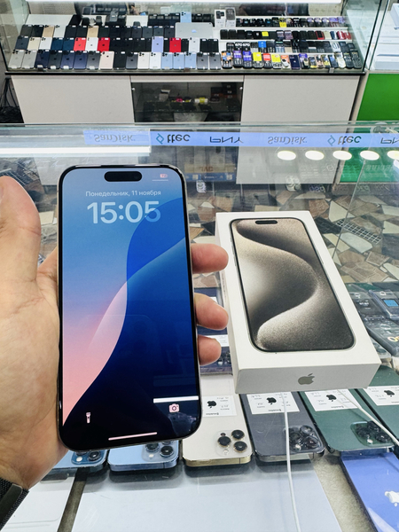 iPhone 15 Pro 128 gb natural