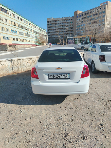 Автомобиль Жентра
