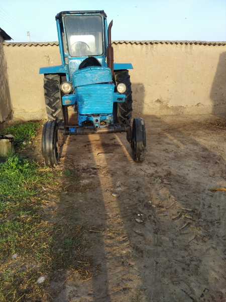 Tiraktor t 28 rangi kuk