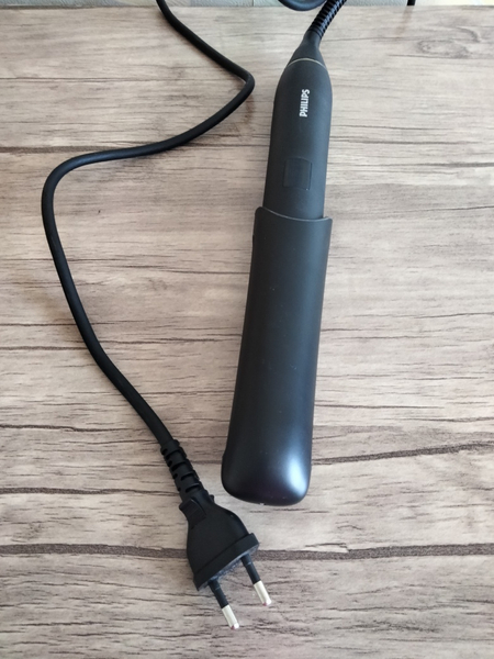 Выпрямитель волос Philips HPS 930/00