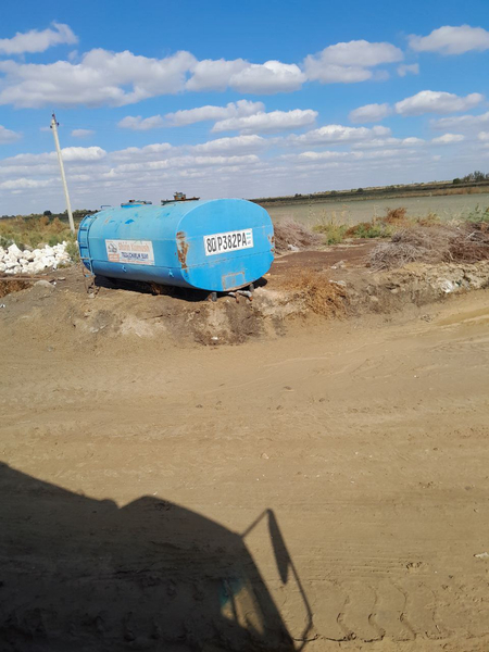 Водовозни ёмкости сотилади
