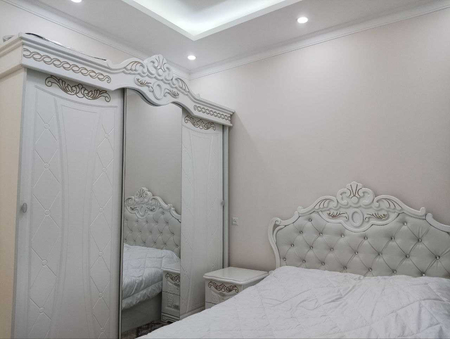 Срочно продается 2х комнатная на Юнусабаде 19 кв.(м999)