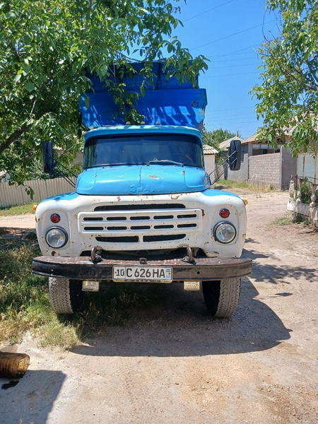 Zil sotiladi maskovski