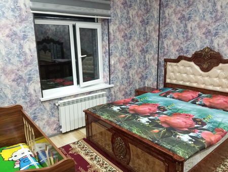 Oq tosh dacha (quyoshga yaqin joylashgan)