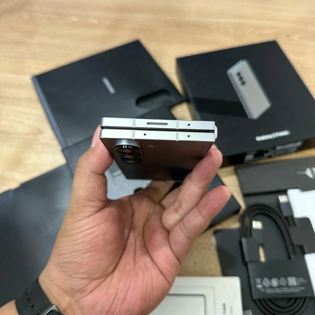 ZFold 6 12/512GB Yangidek