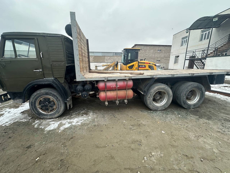 Kamaz 53212 haki