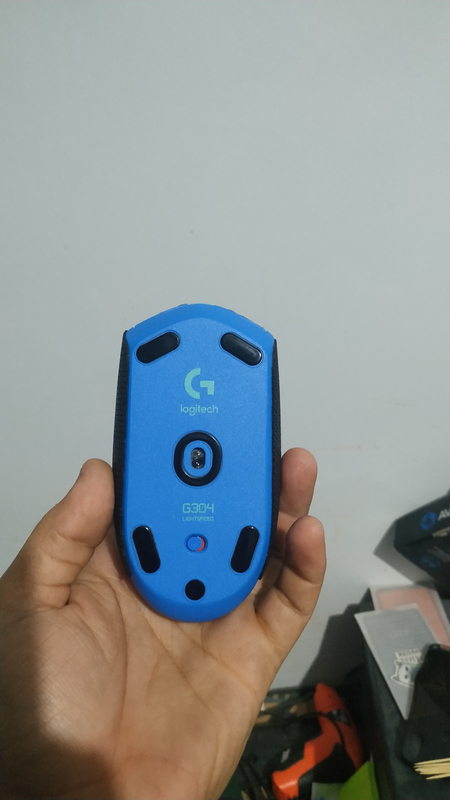 Logitech g304 (original) LIGHTSPEED Wireless Gaming Mouse