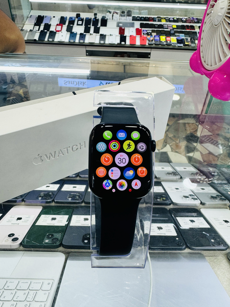 Apple watch 9/45 ideal black