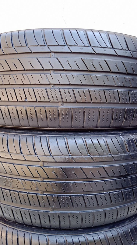 215 55 R17 Shina Kumho Ecsta