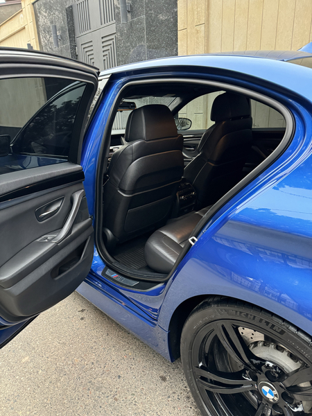 BMW M5 F10 (2016)