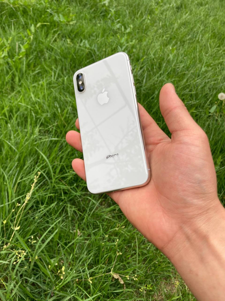 Iphone X 256 gb srochno