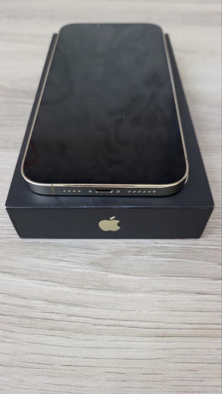 Iphone 13 pro max Gold